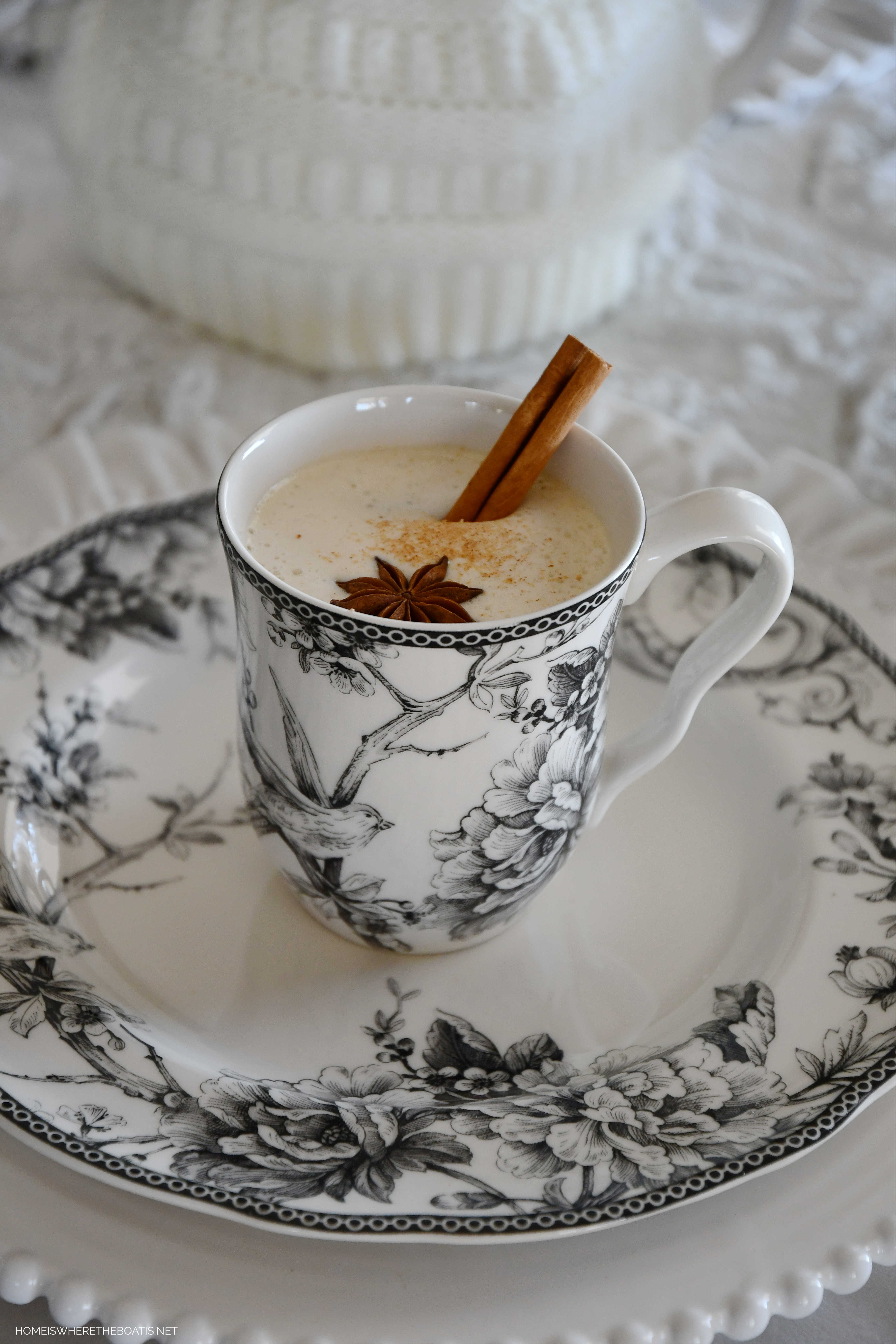 DSC_1637.2 – Home is Where the Boat Is